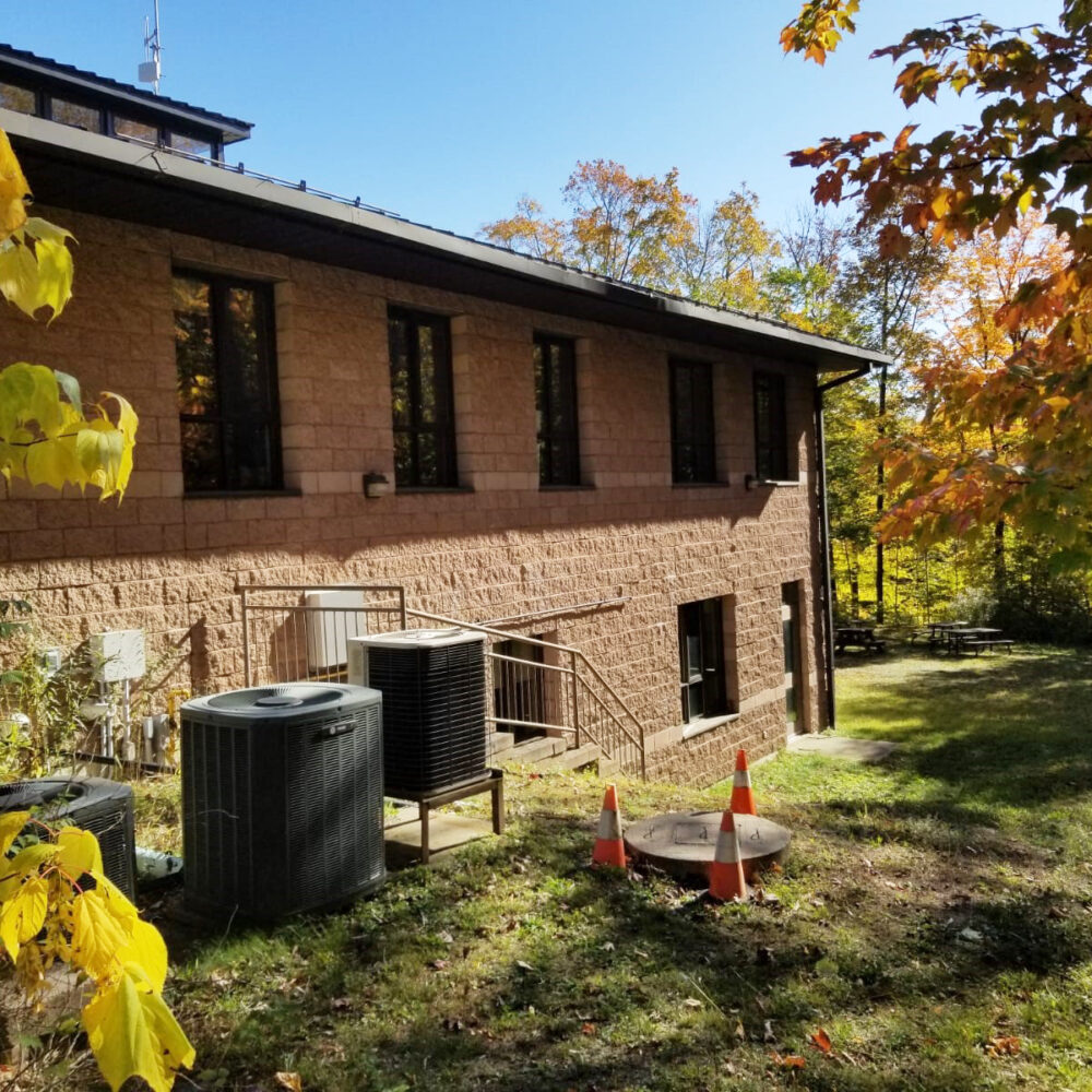 Killbear Provincial Park – Visitor Centre – M.J. Dixon Construction Limited